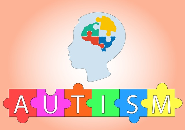 Autizmi: Shkaqet, simptomat, llojet, trajtimi - Familjajone